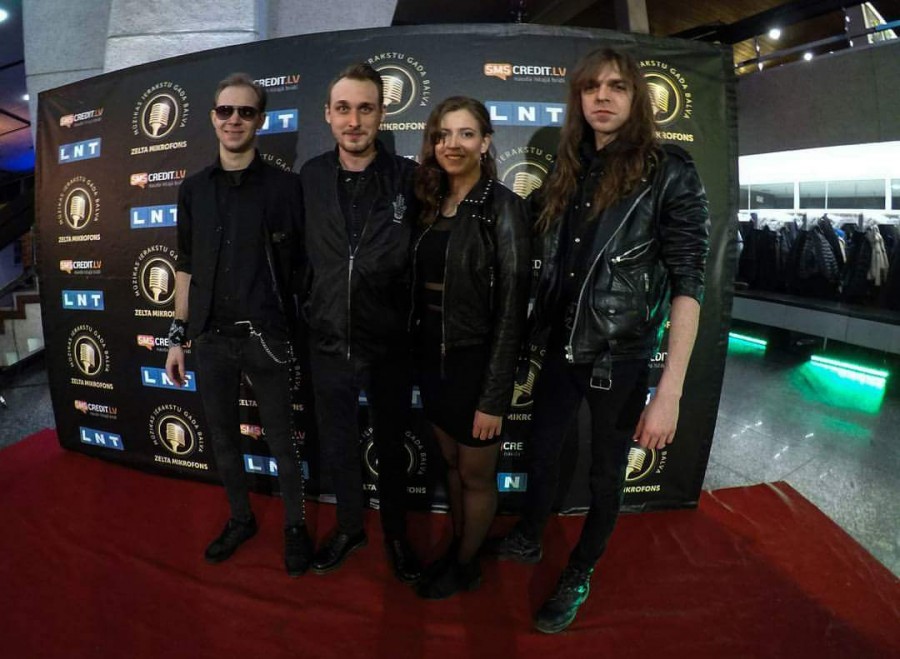 Rebel Riot: Ja nespēlē kotletes, tad no mūzikas dzīvot nevari ...